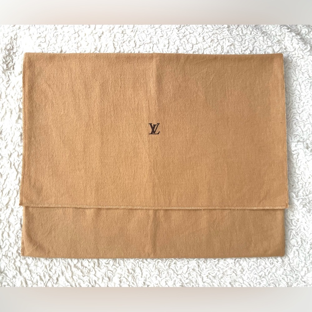Louis Vuitton Lv Large Dust Bag - Gem